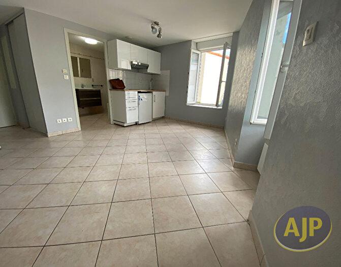 Appartement 1 pièce à louer - Saint-Philbert-de-Grand-Lieu
