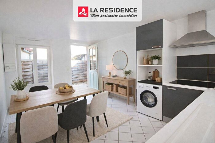 Appartement à louer - Jouars-Pontchartrain - 1 pièce