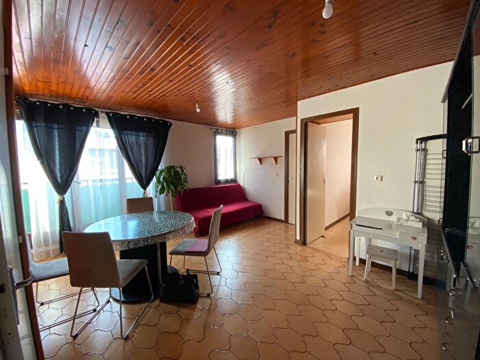 Appartement à louer - Fontaine, Bastille, Drac - 3 pièces - 2 chambres