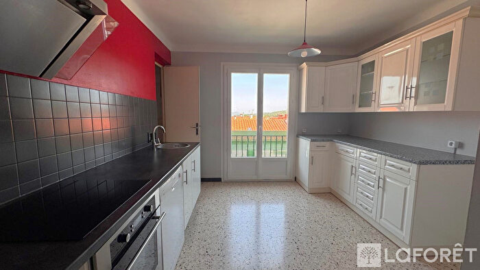 Appartement à louer - Prades - 3 pièces - 2 chambres