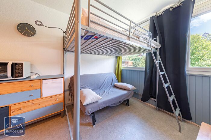 Besse-et-Saint-Anastaise : Appartement 1 pièce à vendre