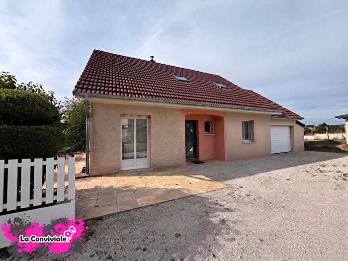 Maison 7 pièces à louer à Fougerolles