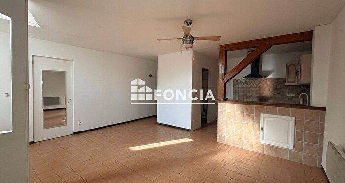 Appartement 3 pièces à louer - Basses Ferrailles-Jas, Cavaillon