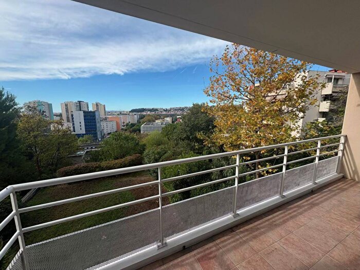 Appartement à louer - Nice - 4 pièces - 4 chambres