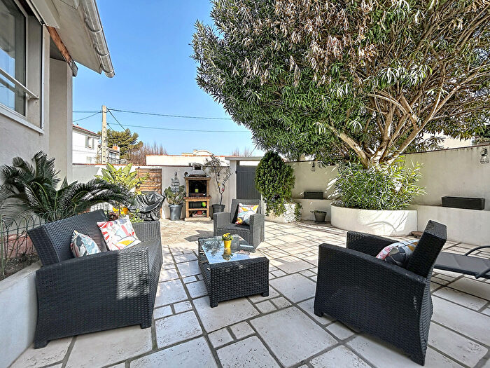 Maison à vendre - Marseille e , Saint-Lambert - 5 pièces - 3 chambres