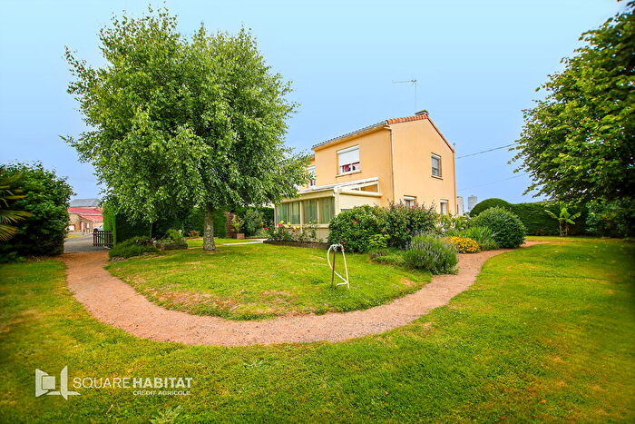 Maison à vendre - Saint-Malô-du-Bois - 10 pièces - 7 chambres