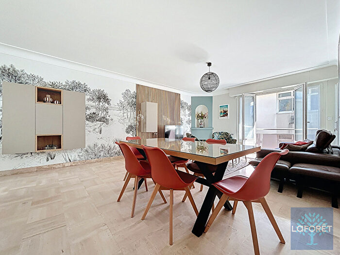 Appartement à vendre - Concarneau, Centre-ville - 4 pièces - 3 chambres