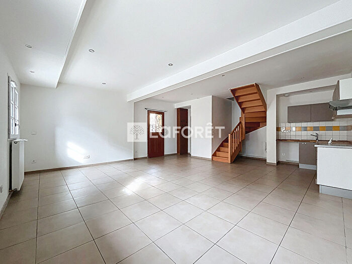 Appartement à vendre - Fosses - 4 pièces - 3 chambres