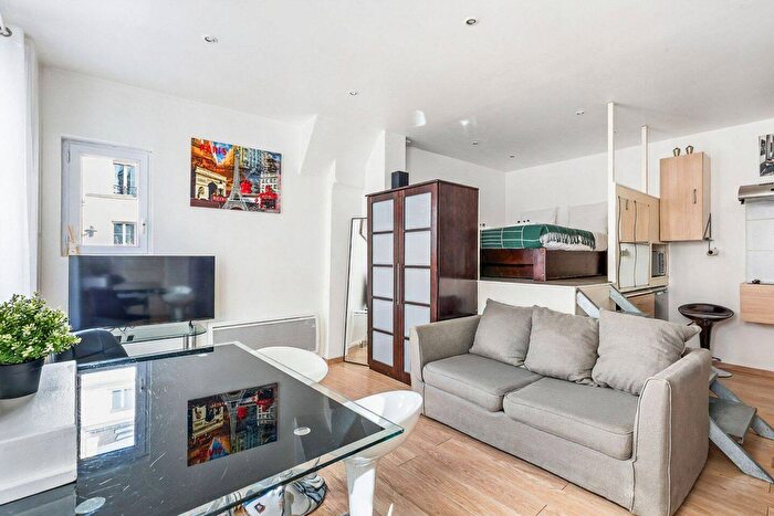 Appartement 1 pièce à Monnaie, Paris 6ème arrondissement, à louer