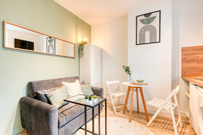 Appartement à louer - Lille, Wazemmes - 1 pièce