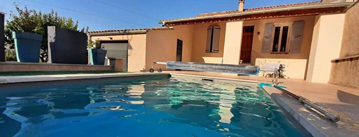 Maison à louer - Chateau Arnoux, Château-Arnoux-Saint-Auban - 6 pièces - 3 chambres