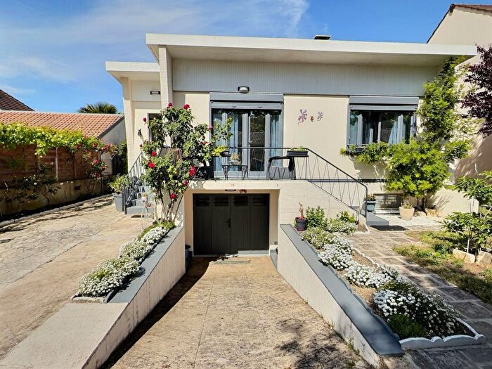 Maison 3 pièces à vendre à Carrières-sous-Poissy, Le Ronceray