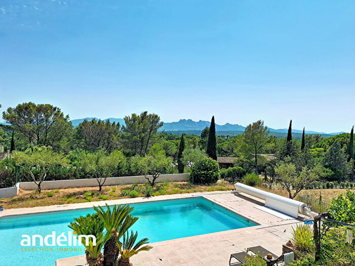 Maison 6 pièces à Roquebrune-sur-Argens, La Bouverie, à vendre