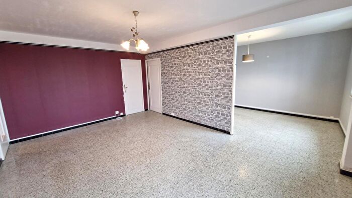 Appartement 4 pièces à louer - Sainte-Foy-lès-Lyon, Provinces, Chavril