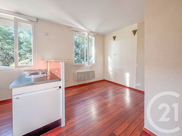 Les Sables-dOlonne, Les Roses, Route du Château dOlonne : Appartement 1 pièce à vendre