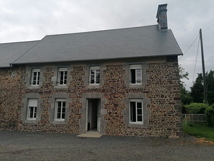 Notre-Dame-de-Cenilly : Maison 3 pièces à louer