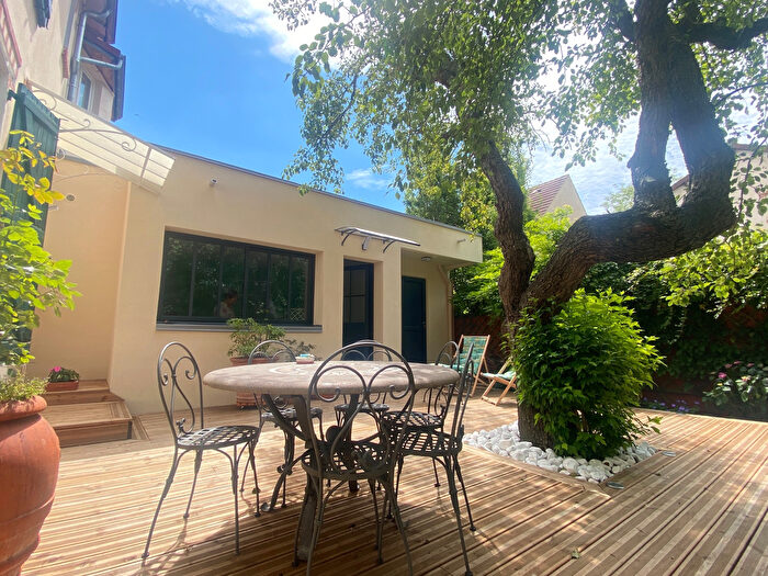 Champigny-sur-Marne, Maroc, Fourchette, Polangis : Maison 3 pièces à vendre