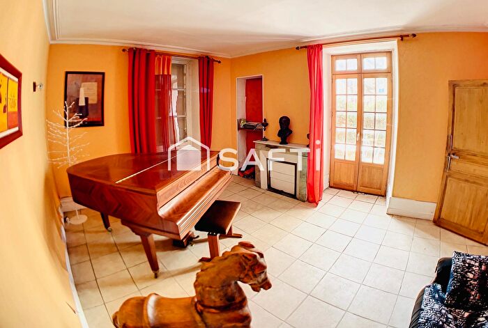 Maison à vendre - Donzy - 12 pièces - 5 chambres