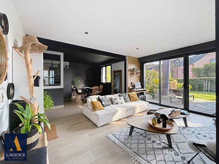 Appartement à vendre - Larmor-Plage - 4 pièces - 2 chambres