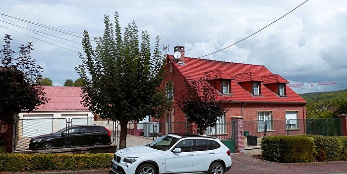 Poix-de-Picardie - Maison 8 pièces à vendre