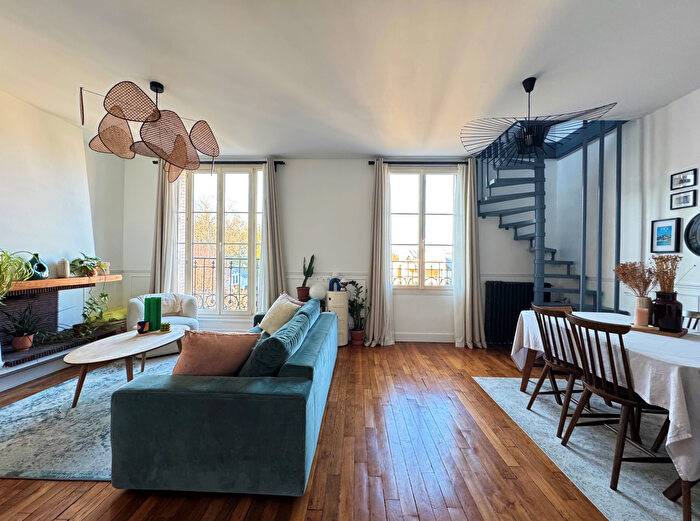 Appartement 4 pièces à vendre à Le Pecq, Cité