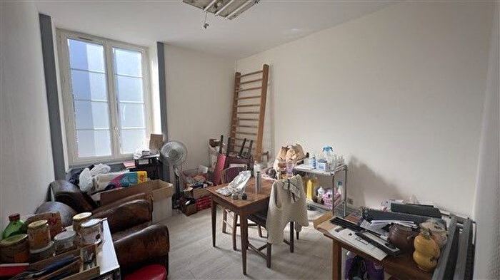 Appartement à vendre - Tulle, Centre-ville - 3 pièces - 2 chambres