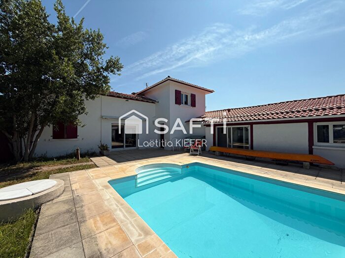 Maison à vendre - Andernos-les-Bains, Heyre - 10 pièces - 5 chambres