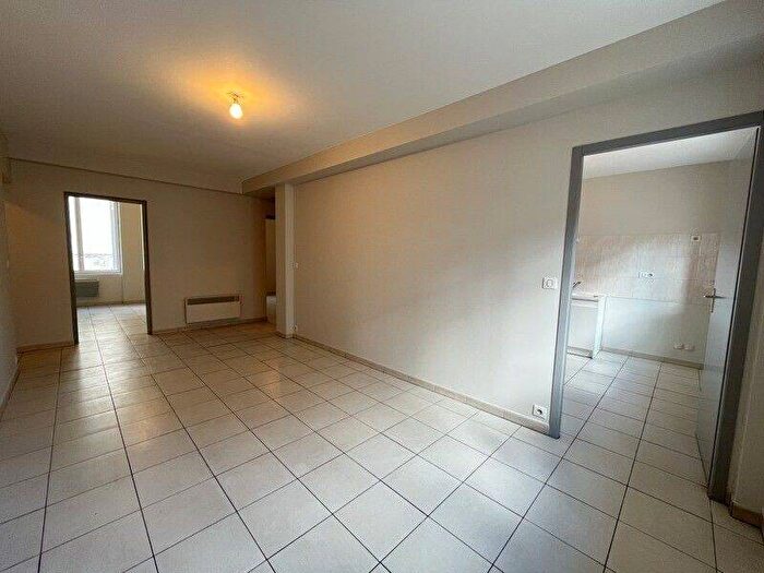 Appartement à louer - Sud, Montpon-Ménestérol - 3 pièces - 2 chambres