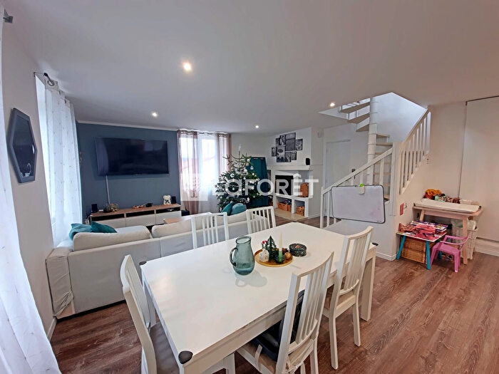 Appartement à vendre - Saint-Jean-Bonnefonds - 6 pièces - 3 chambres