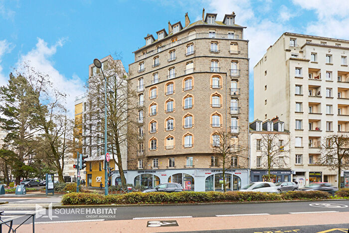 Appartement 2 pièces à vendre - Quartiers Centre, Colombier
