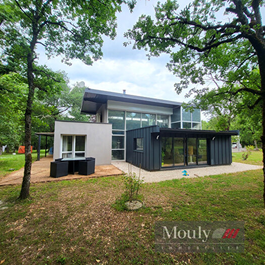 Maison à vendre - Lalbenque - 10 pièces - 6 chambres