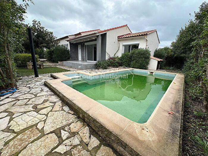 Maison à vendre - Caveirac - 5 pièces - 3 chambres