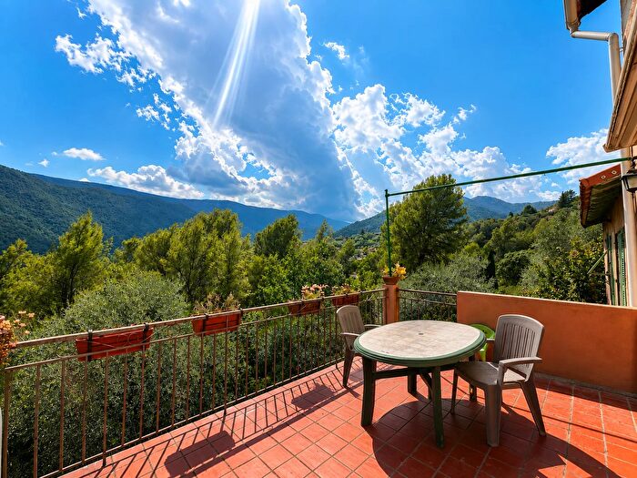 Pierrefeu - Maison 6 pièces à vendre