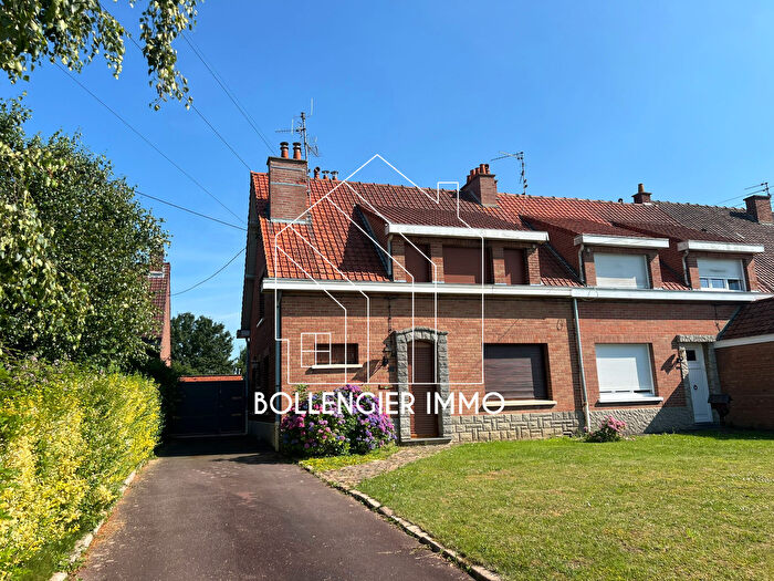 Bailleul, Centre : Maison 6 pièces à vendre