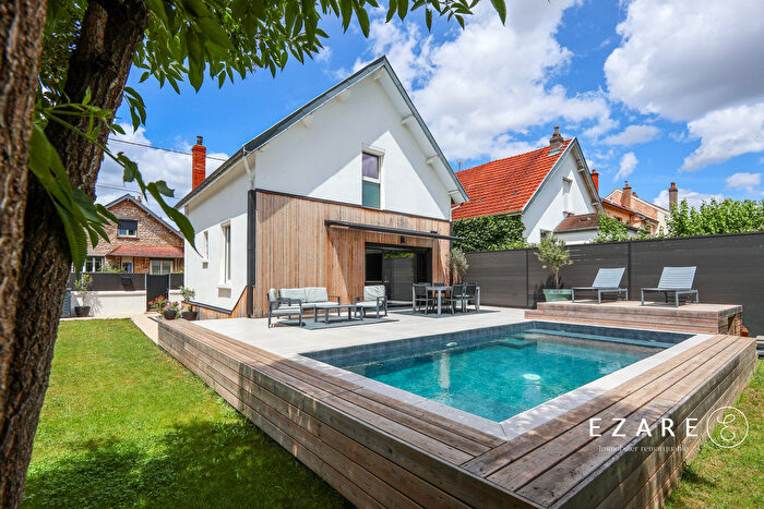 Dijon, Drapeau, Maladière : Maison 5 pièces à vendre