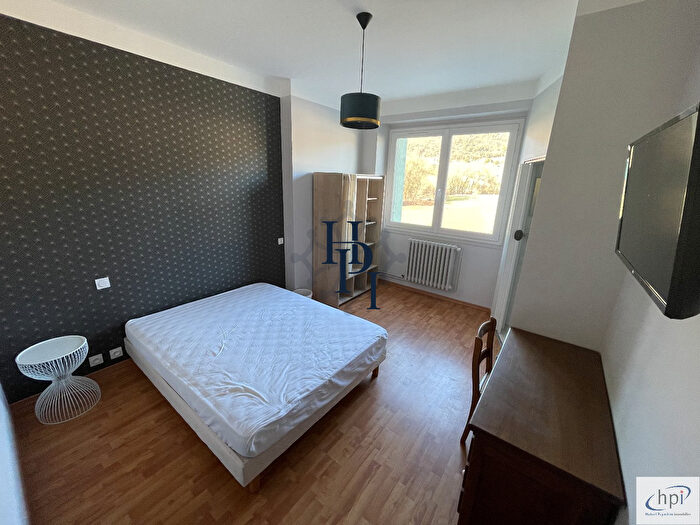 Appartement 1 pièce à Saint-Affrique, à louer
