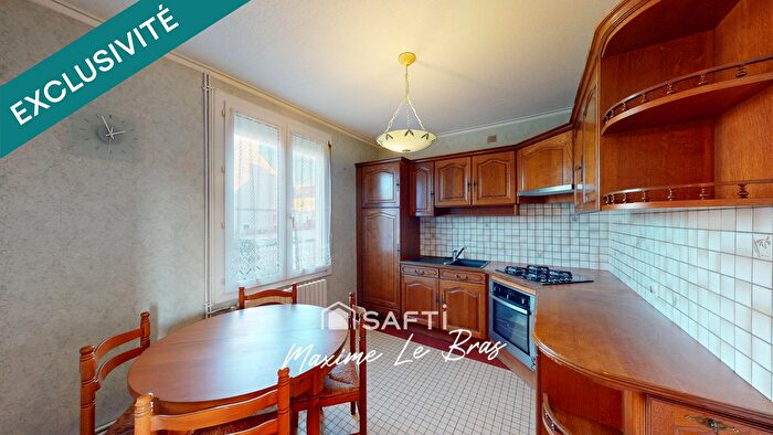 Maisons à vendre et appartements à louer - 3