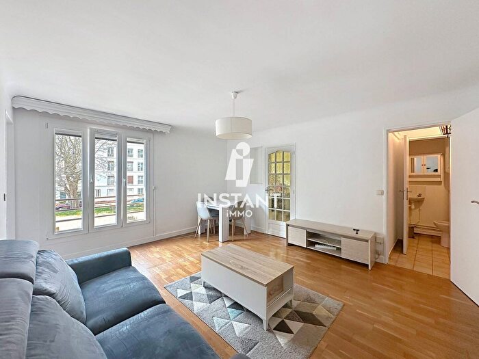 Appartement à louer - Bords de Marne, Créteil - 3 pièces - 2 chambres