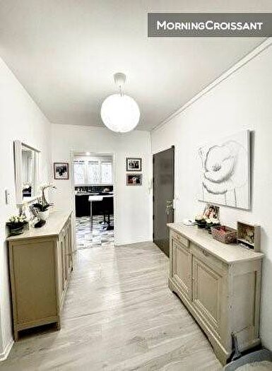 Appartement à louer - Collectif, Saint-Cyr-sur-Loire - 5 pièces - 3 chambres