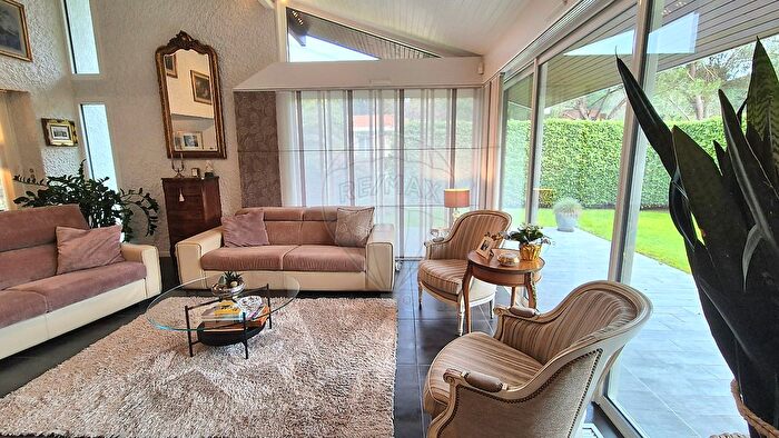 Maison à vendre - Mérignac, Centre-ville - 6 pièces - 4 chambres