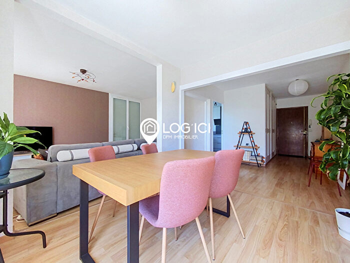 Appartement 4 pièces à vendre - Billère, Laffitte