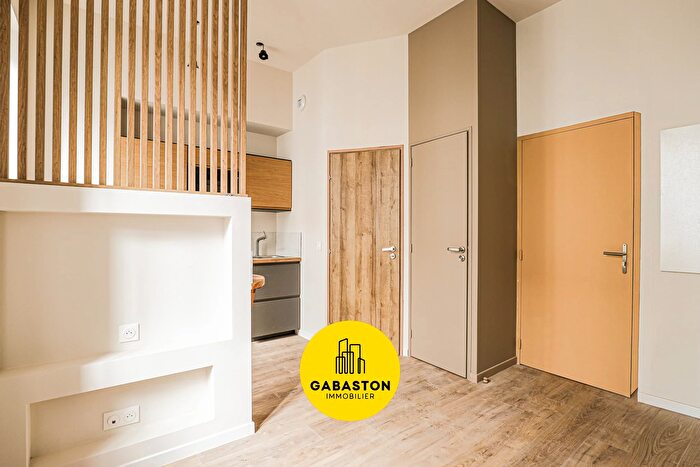 Appartement à vendre - Marseille e , Les Chartreux - 1 pièce