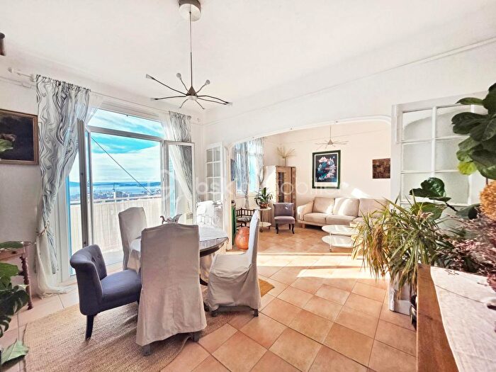 Appartement 4 pièces à Toulon, Sainte-Anne, à vendre