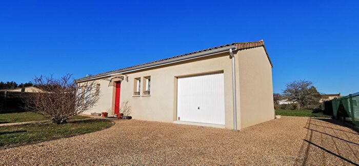 Maison à vendre - Aubie-et-Espessas - 3 pièces - 2 chambres