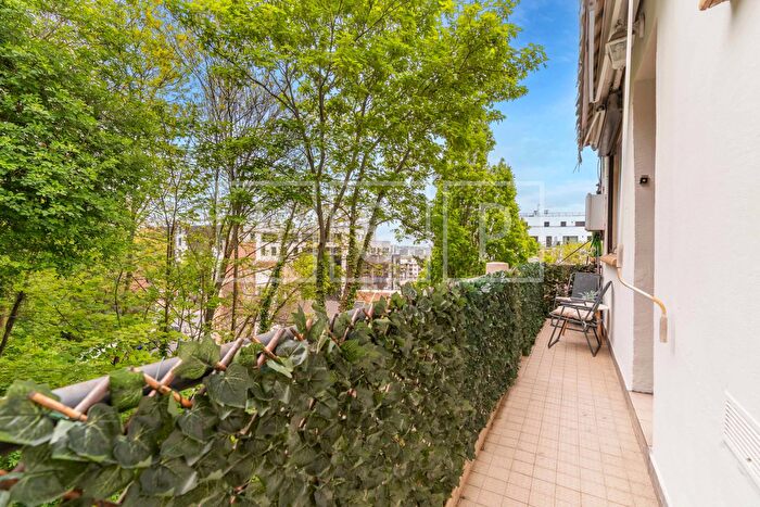Issy-les-Moulineaux, Les Epinettes, Le Fort, Les Hauts dIssy : Appartement 3 pièces à vendre