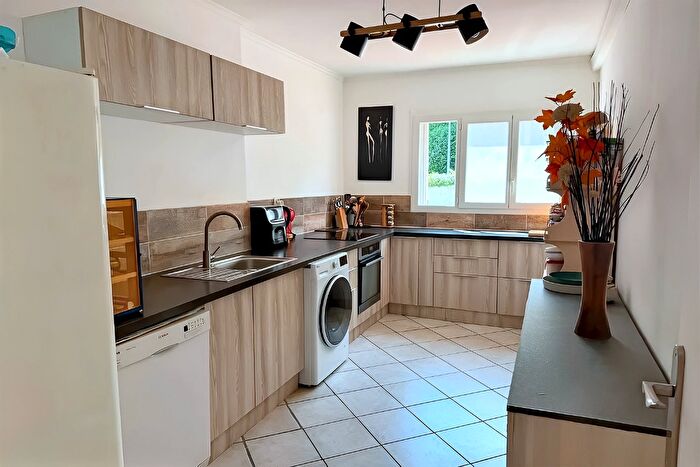 Saint-Laurent-du-Var, Tuilière, Sainte-Petronille, Les Crottes, Tour, Iscles : Appartement 5 pièces à vendre