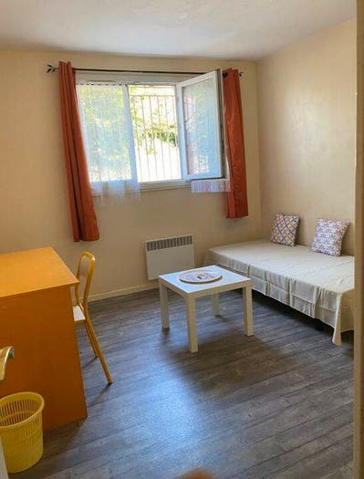Appartement 1 pièce à louer - Port Ham-Village, Cergy
