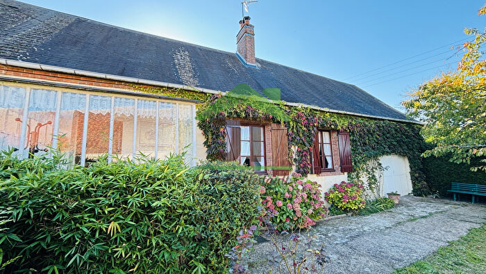 Maison à vendre - Cloyes-sur-le-Loir - 5 pièces - 3 chambres