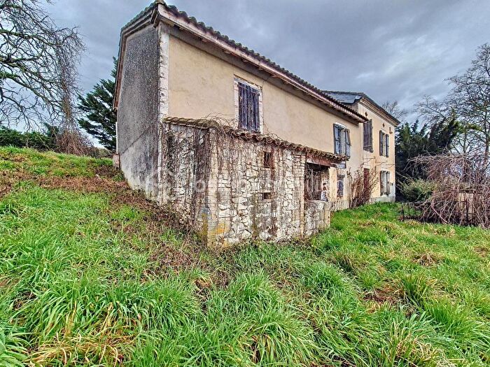 Maison à vendre - Lauzerte - 6 pièces - 4 chambres