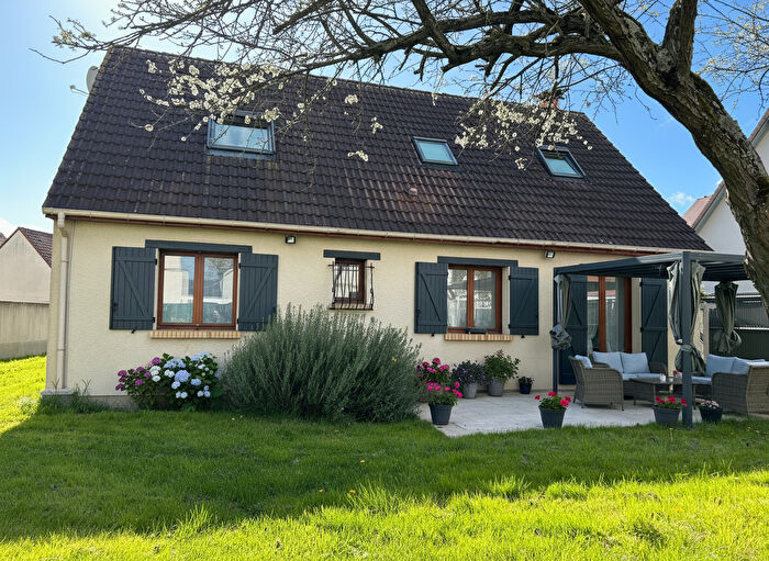 Maison à vendre - Champhol - 7 pièces - 6 chambres